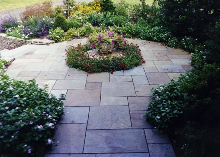 Typical Flagstone Paving Patterns | Robinson Flagstone Supplier