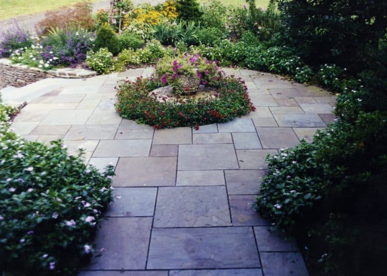 Typical Bluestone Paving Patterns | Robinson Flagstone Supplier