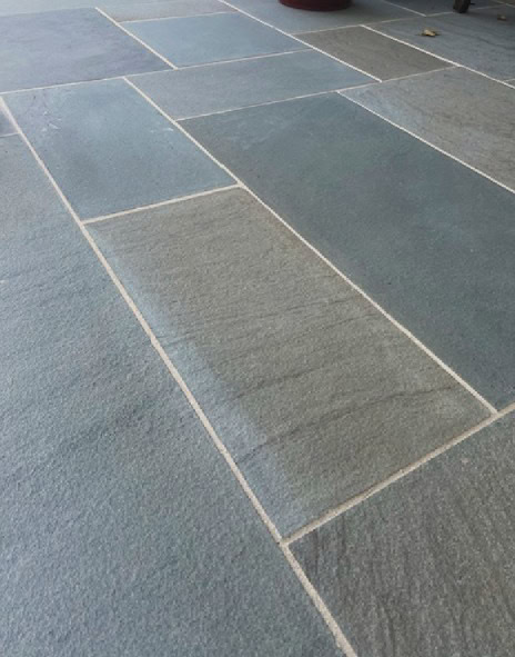 Natural Cleft vs. Thermal Bluestone: Which is Best for Your Project?